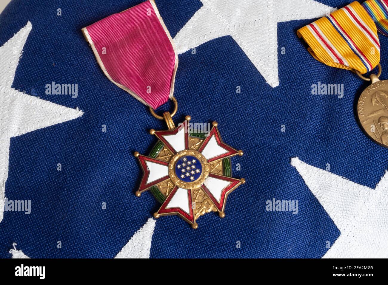 Bronze star medal combat hi-res stock photography and images - Alamy