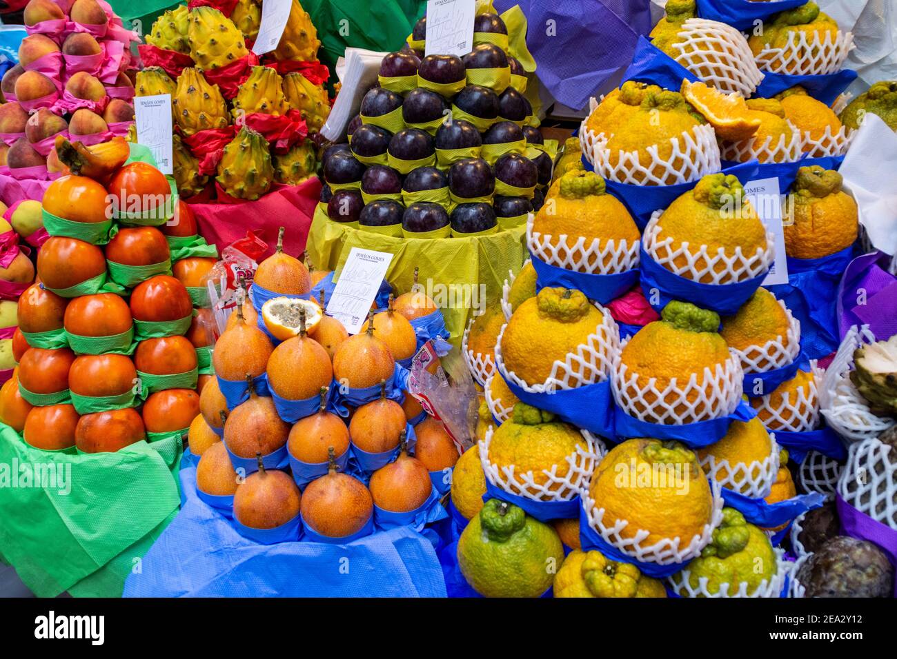 Brazilian fruit hi-res stock photography and images - Alamy