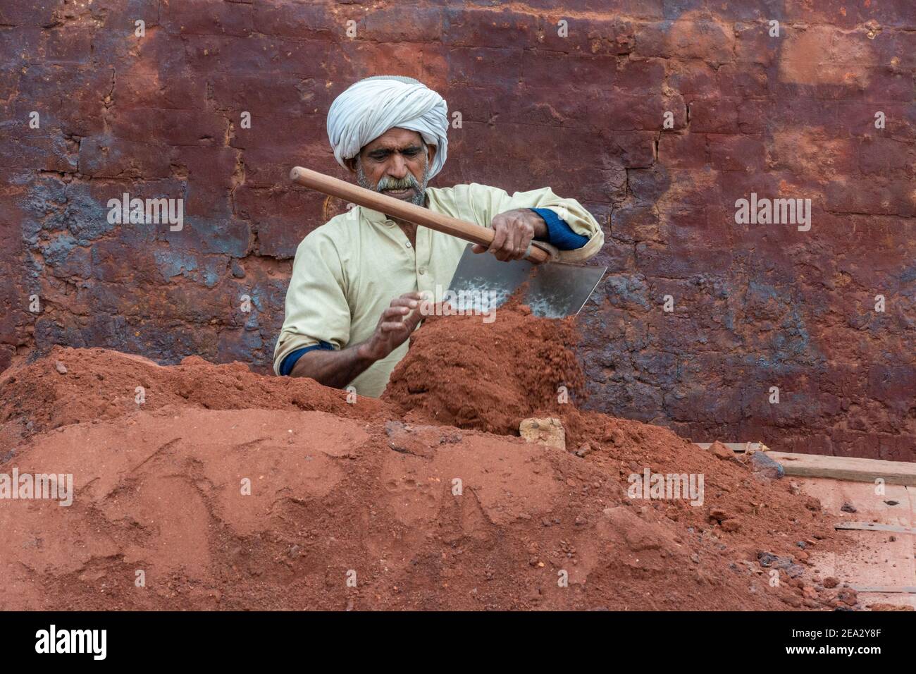 Brick kiln/factory near Lahore, Punjab, Pakistan Stock Photo - Alamy