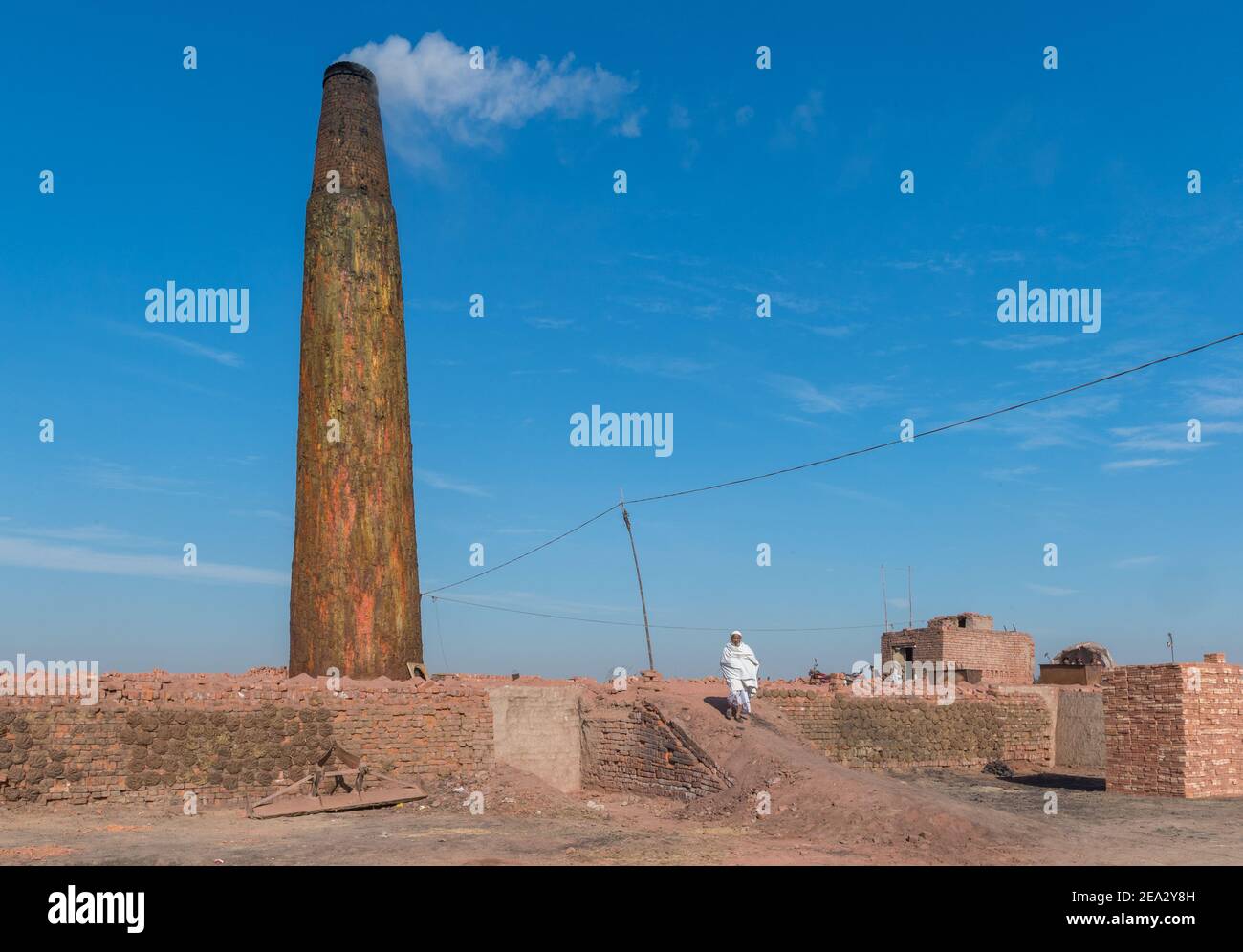 Brick factory pakistan hi-res stock photography and images - Alamy