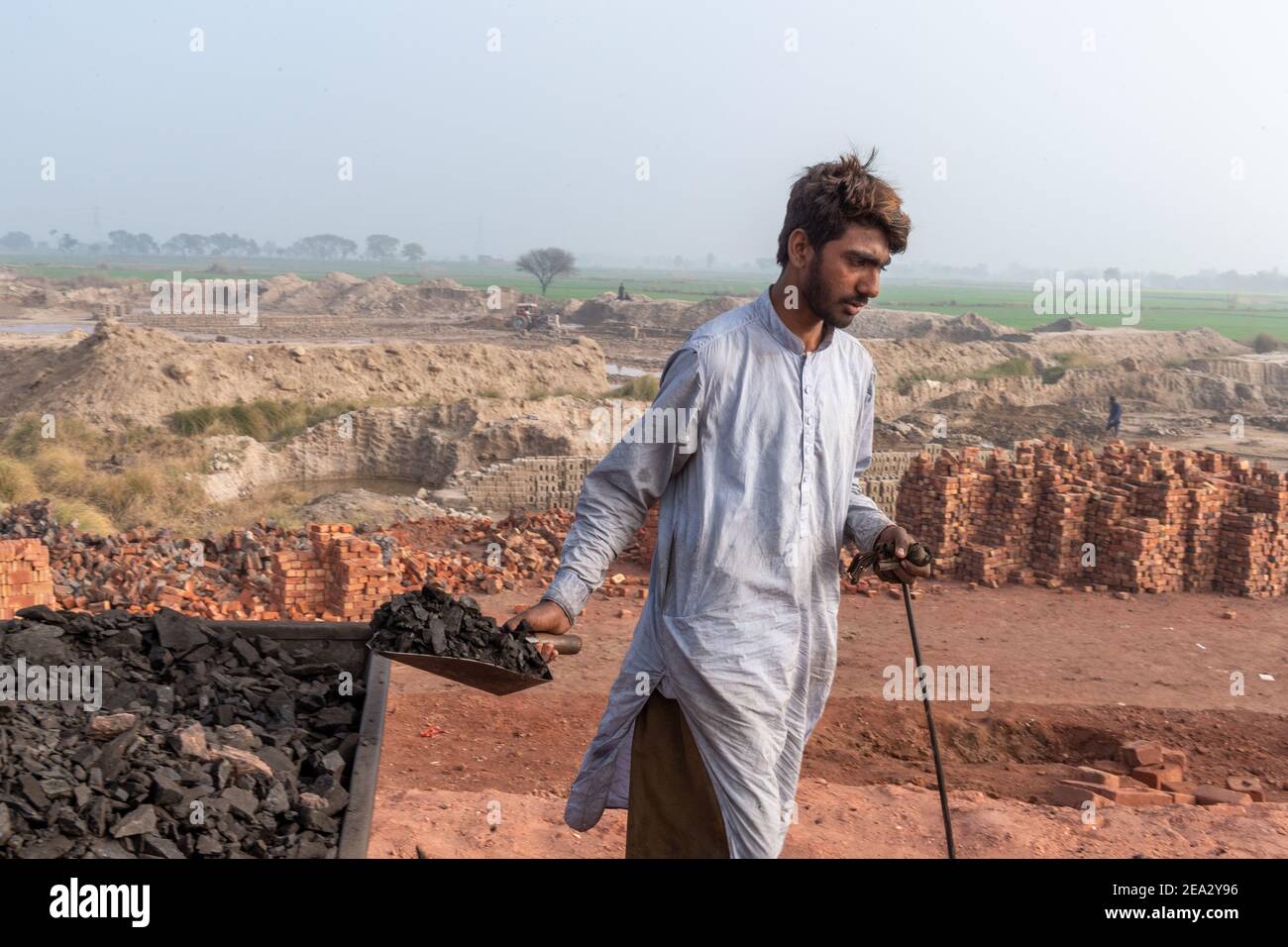 Brick kiln/factory near Lahore, Punjab, Pakistan Stock Photo - Alamy