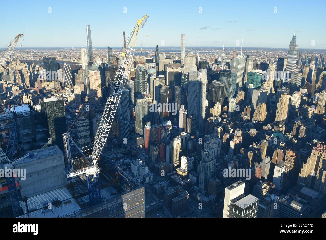 View over Manhattan as seen from the Edge observation deck at Hudson ...