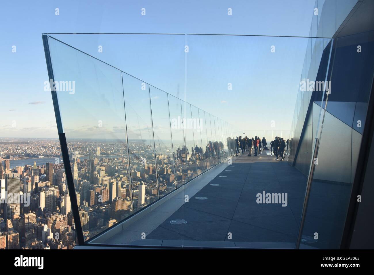 View over Manhattan as seen from the Edge observation deck at Hudson ...