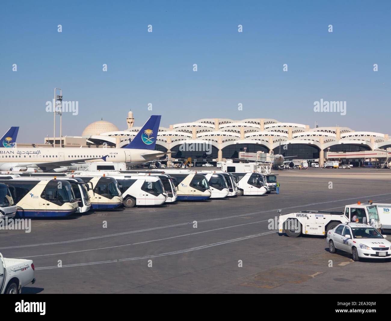 Riyadh - March 01: Planes preparing for take off at Riyadh King Khalid ...