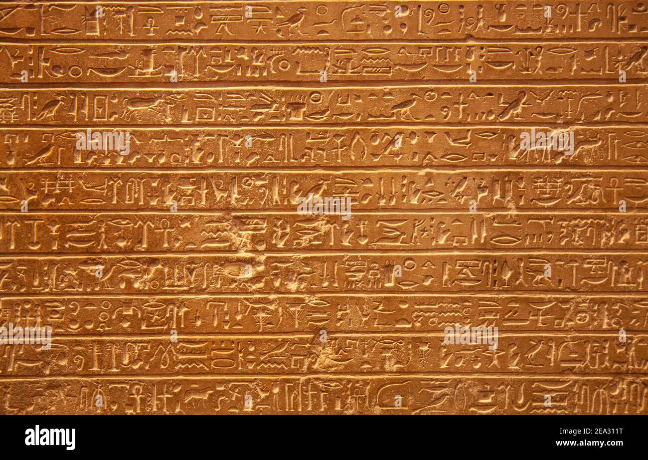 Egyptian hieroglyphs on the wall Stock Photo - Alamy