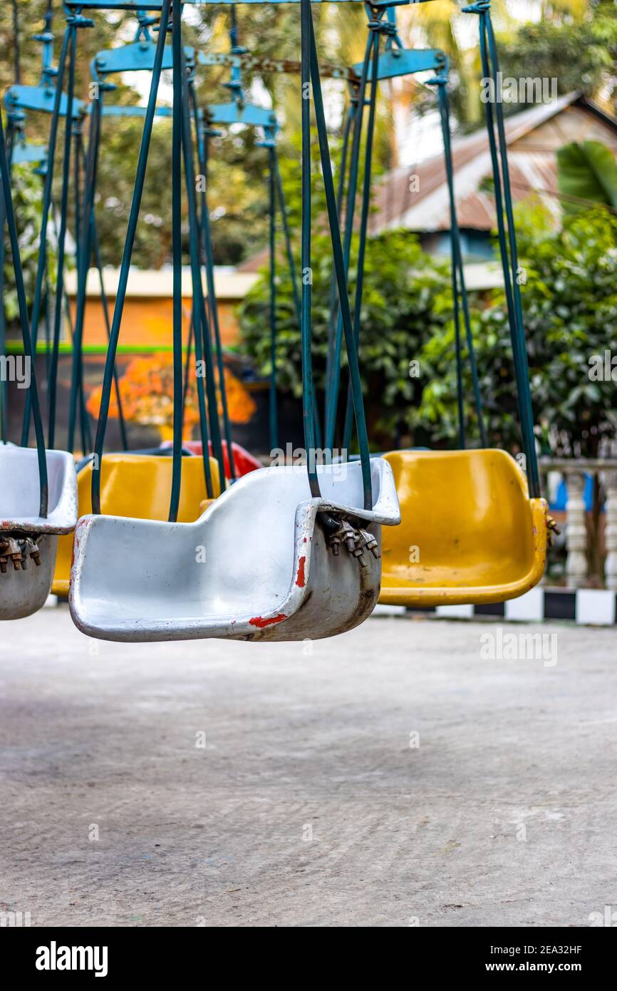 Empty funfair rides hi-res stock photography and images - Alamy