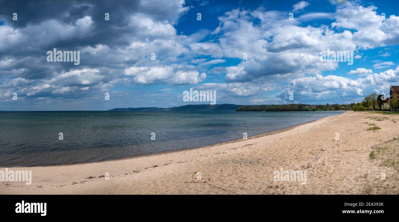 Vattern beach hi-res stock photography and images - Alamy
