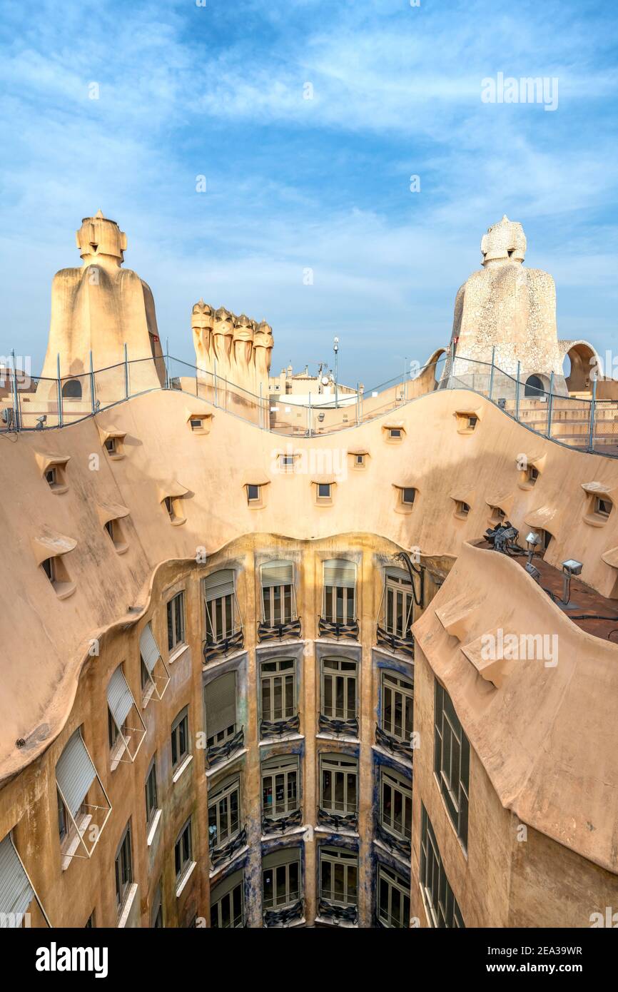 Spanish architecture rooftop tower hi-res stock photography and images ...