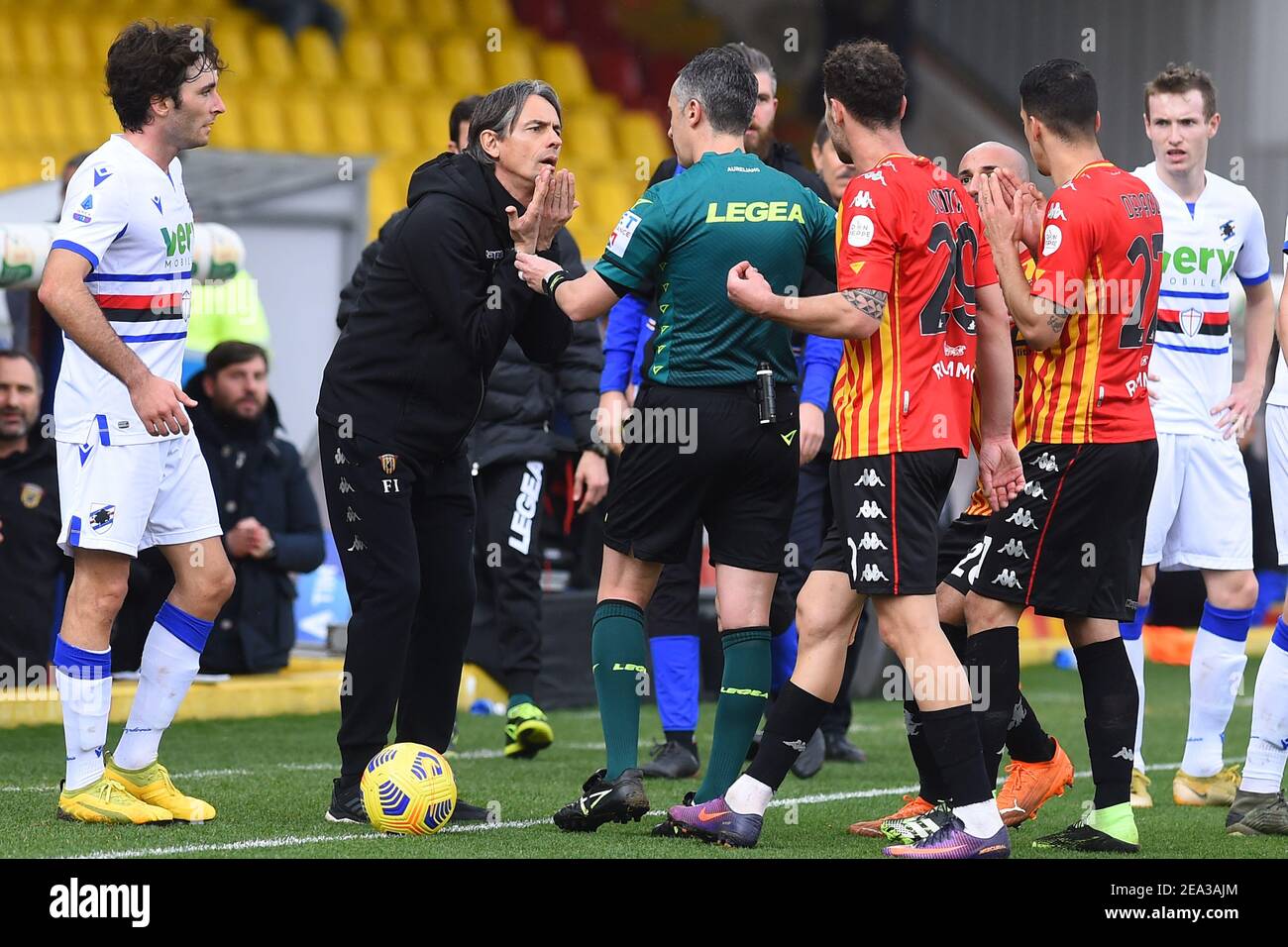 Filippo inzaghi trainer hi-res stock photography and images - Alamy