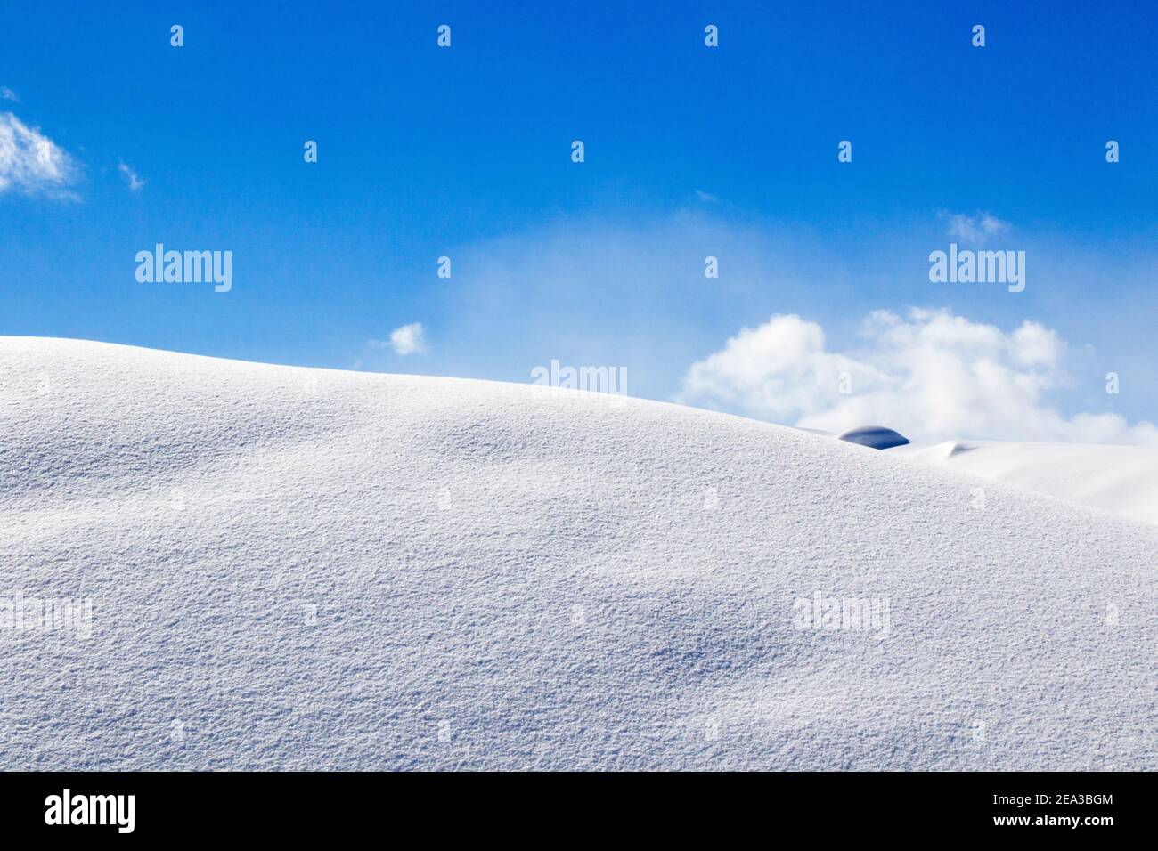 Snow background, snow texture and pattern wallpaper, white color Stock ...