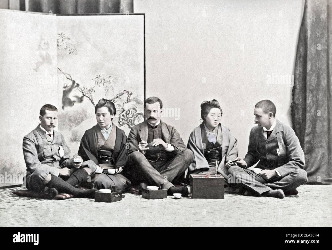 Japan western tourist tea hi-res stock photography and images - Alamy