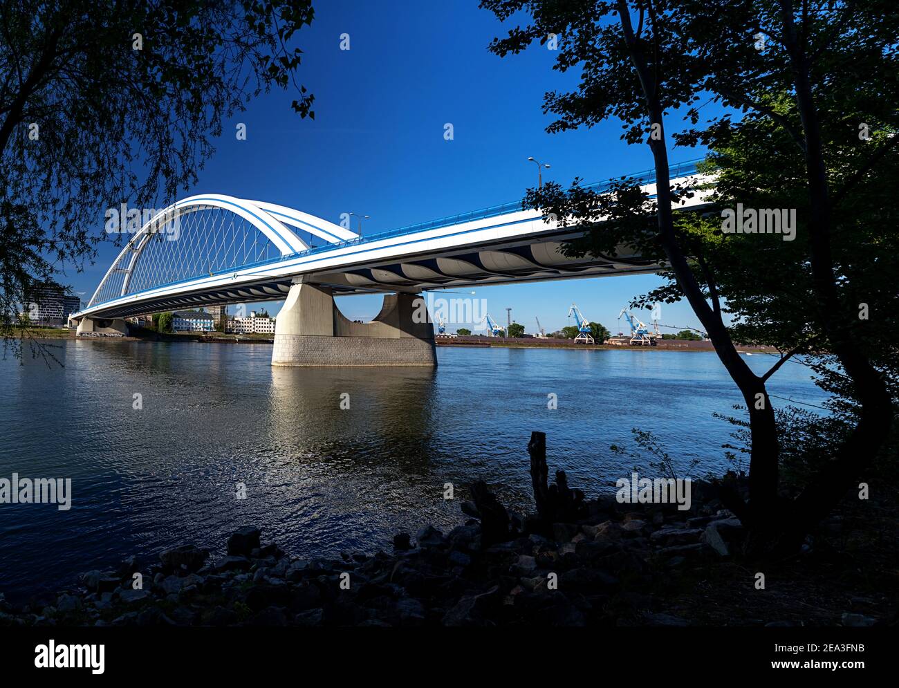 Bridge apollo hi-res stock photography and images - Alamy