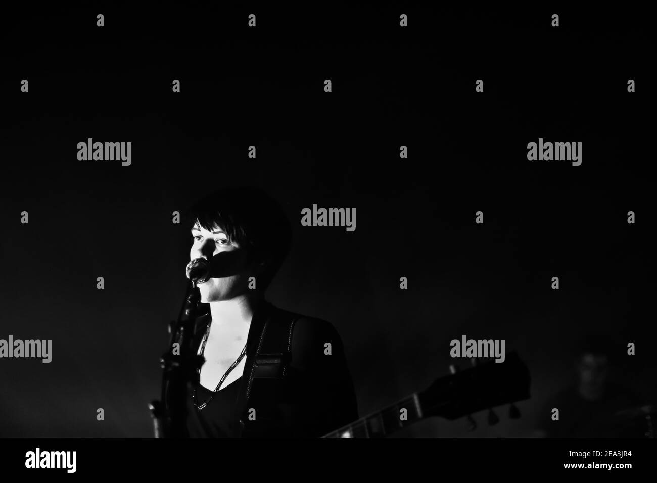 Shepherds bush o2 Black and White Stock Photos & Images - Alamy