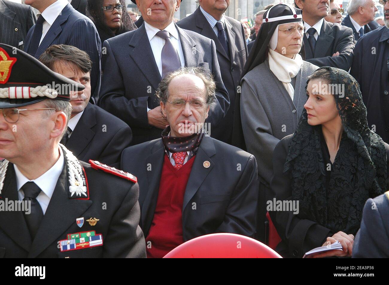 Kosovo's Albanese President Ibrahim Rugova attends the funeral of Pope ...