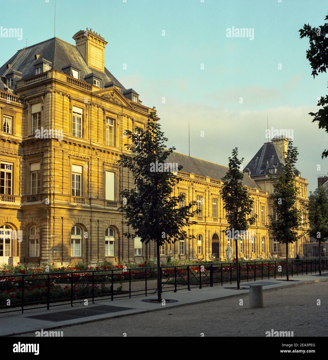 Paris in the 1990s Stock Photo - Alamy