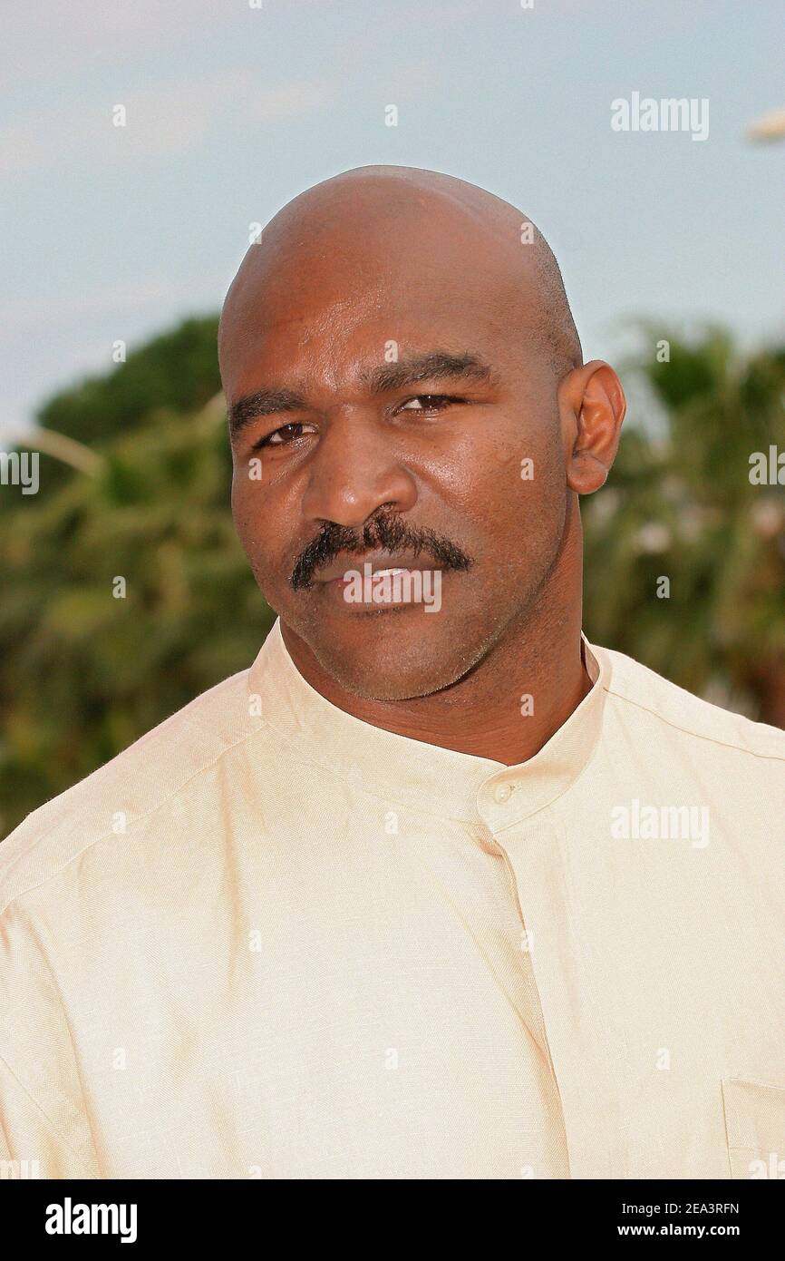 Legendary American boxer 'four times Heavyweight World Champion ...