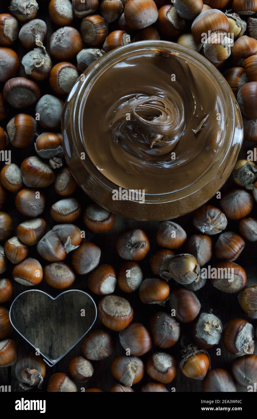 Praline cutter hi-res stock photography and images - Alamy