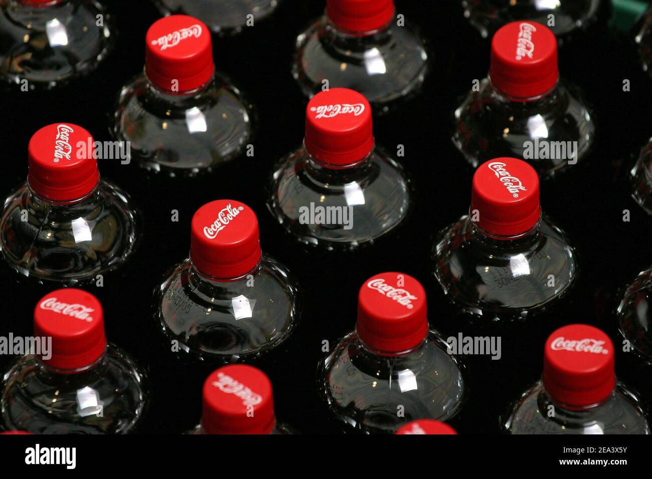 Coca cola bottling france hi-res stock photography and images - Alamy