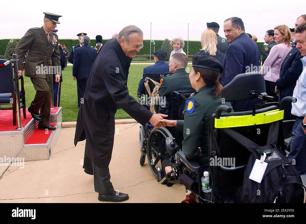 In honor of rumsfeld hi-res stock photography and images - Alamy