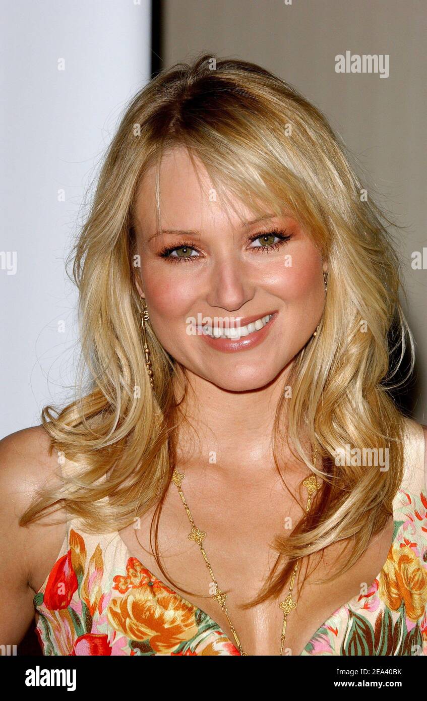 Jewel Singer High Resolution Stock Photography and Images - Alamy