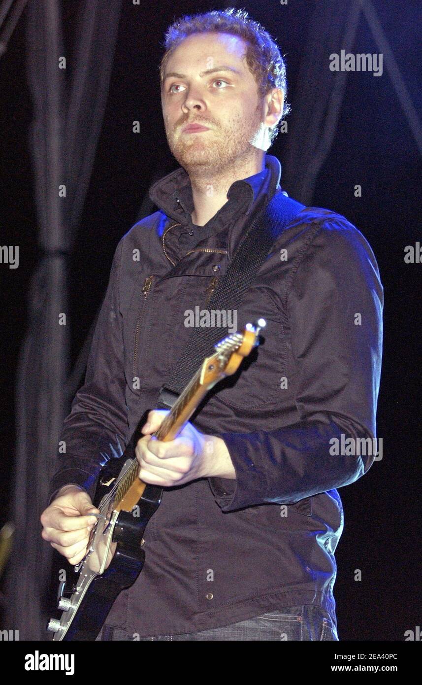 Coldplay 2005 hi-res stock photography and images - Alamy