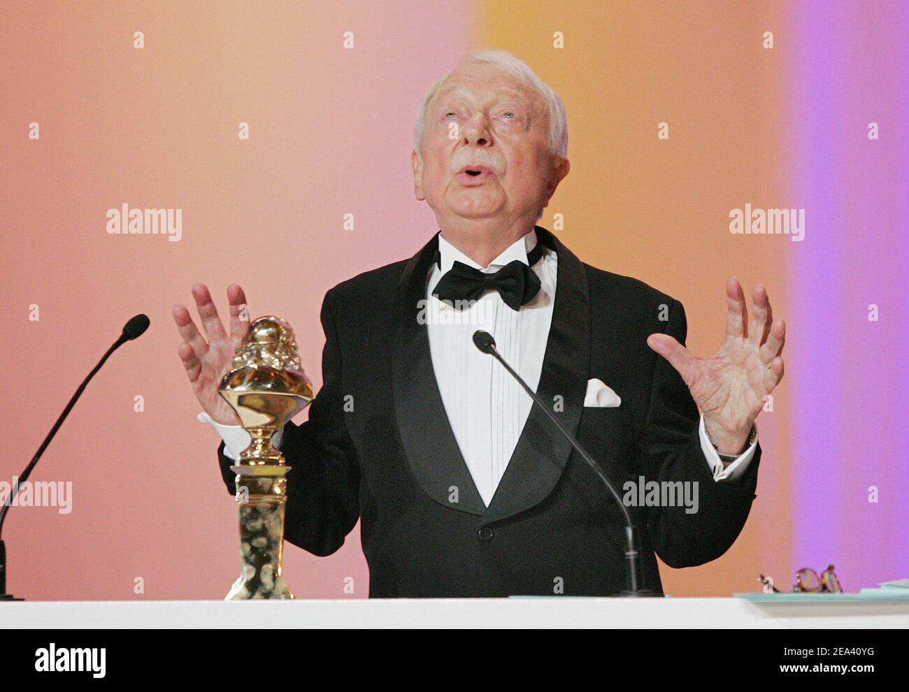 French actor Maurice Chevit, Best Supporting Actor, at the 19th ...