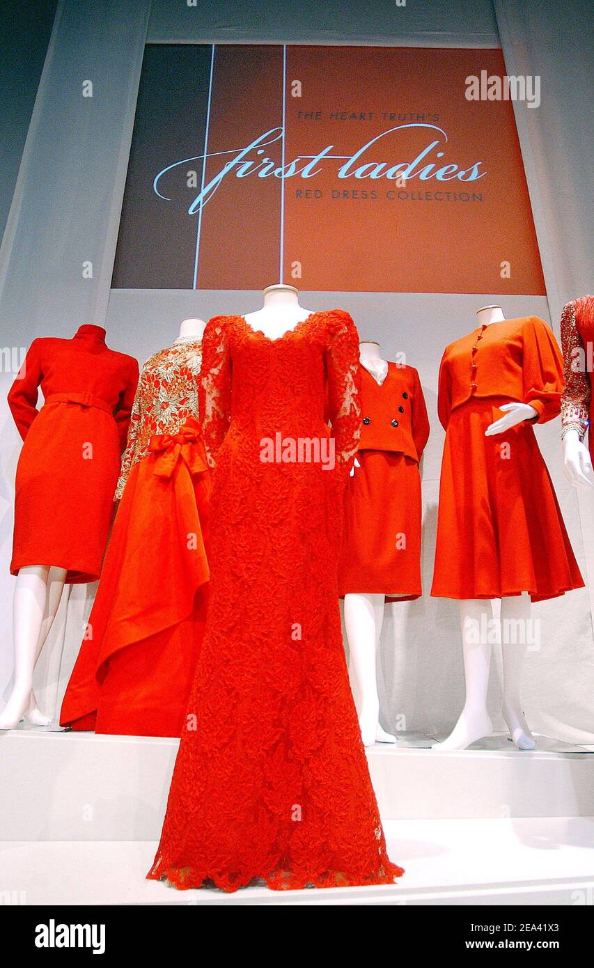 First Lady Laura Bush and former First Lady Nancy Reagan, unveil the ...