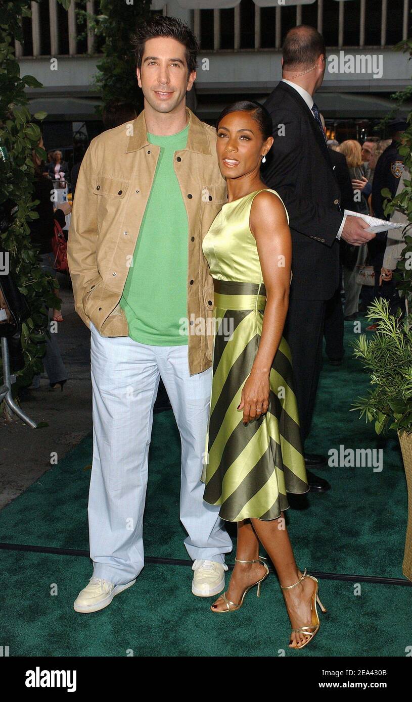 "Cast members Jada Pinkett Smith and David Schwimmer arrive at the ...