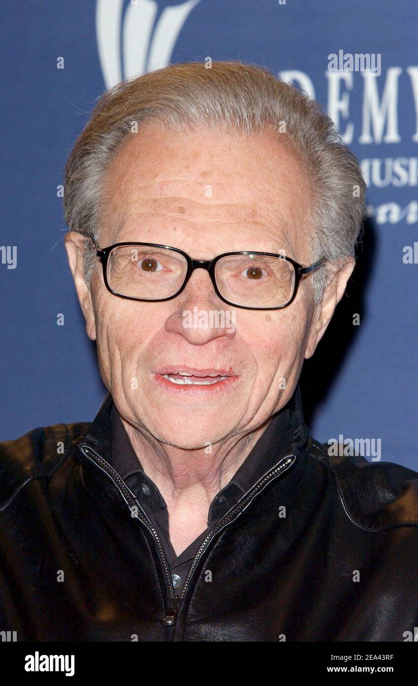 Larry King arrives at the 40th Annual Academy of Country Music Awards ...
