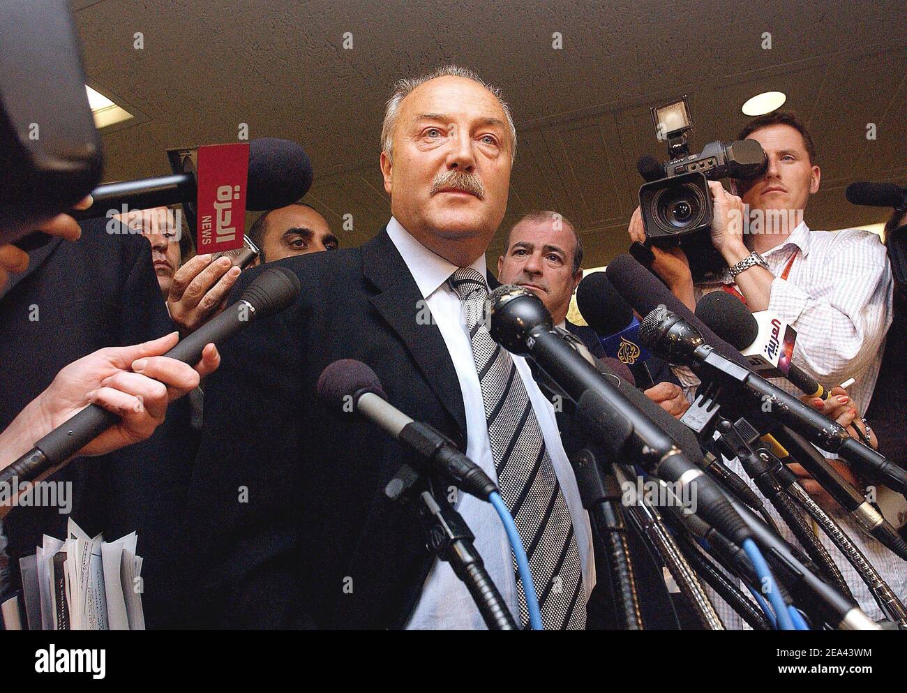 George amaya hi-res stock photography and images - Alamy