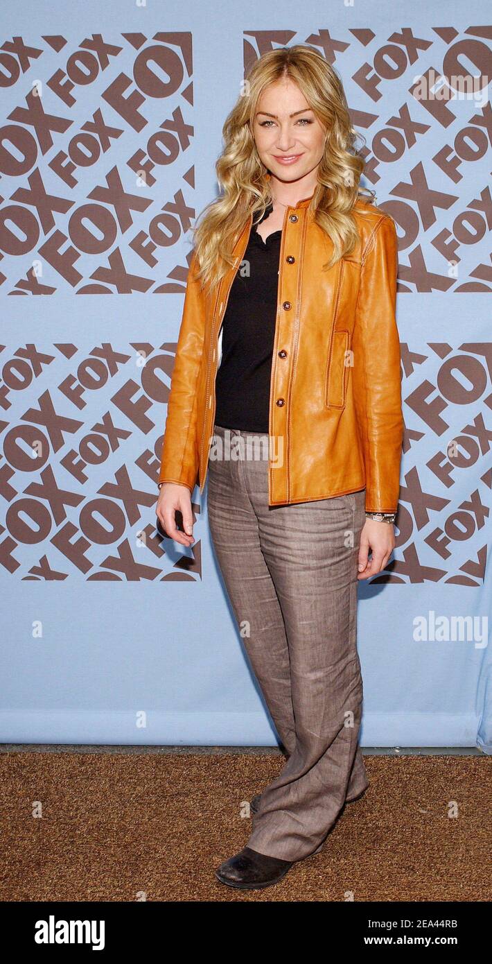 Portia de Rossi arrives at the Fox television Upfronts presentation ...