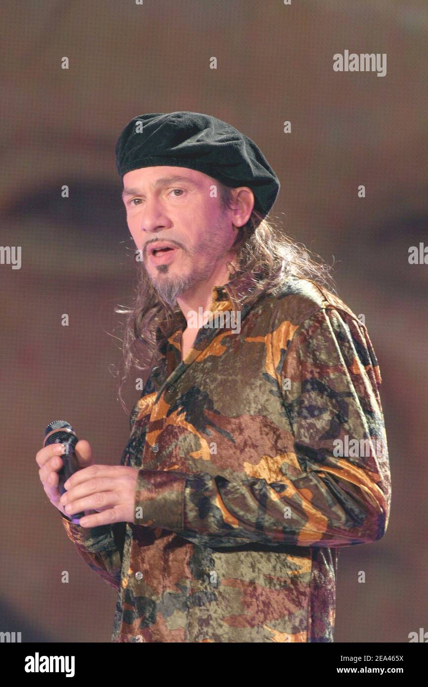 Florent pagny 2005 hi-res stock photography and images - Alamy