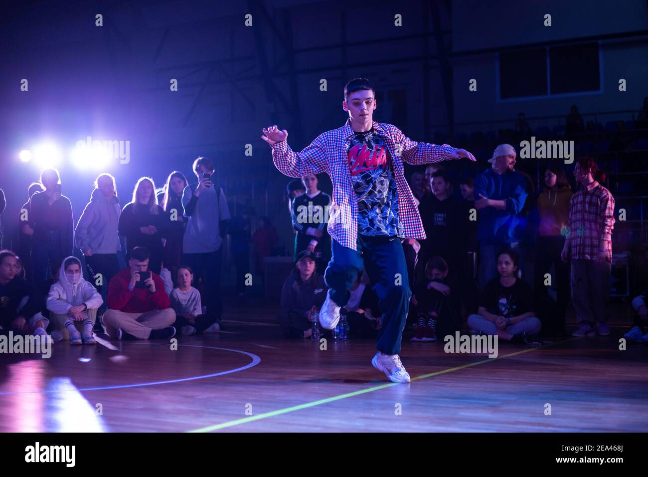 Dance Championship Street Style Challenge. Battles among pro dancers ...