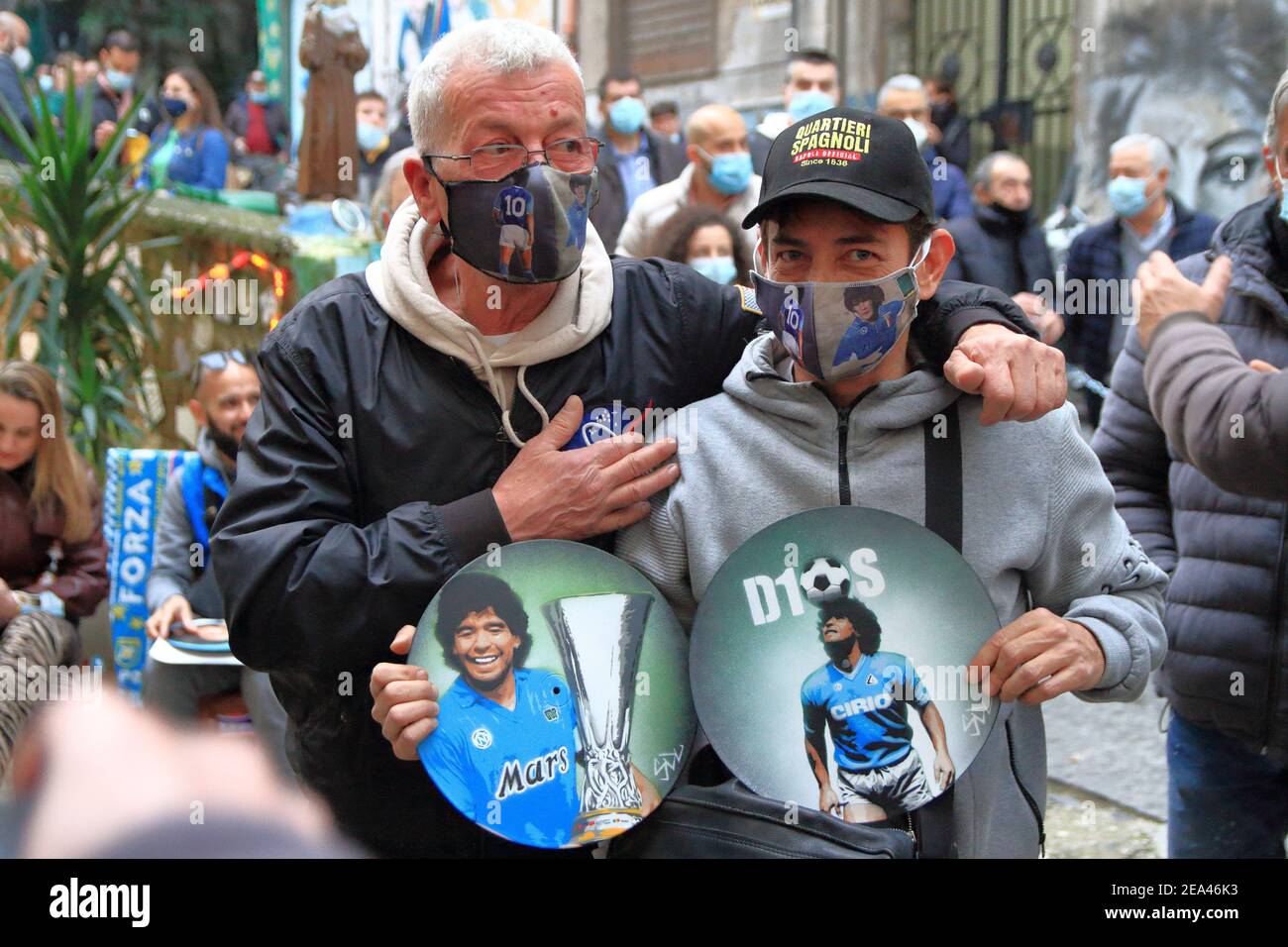 A young Neapolitan artist, shows his work of art dedicated to Maradona ...