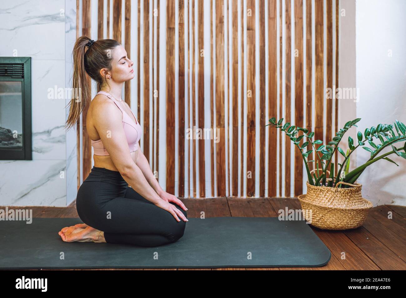 Room vajrasana hi-res stock photography and images - Alamy