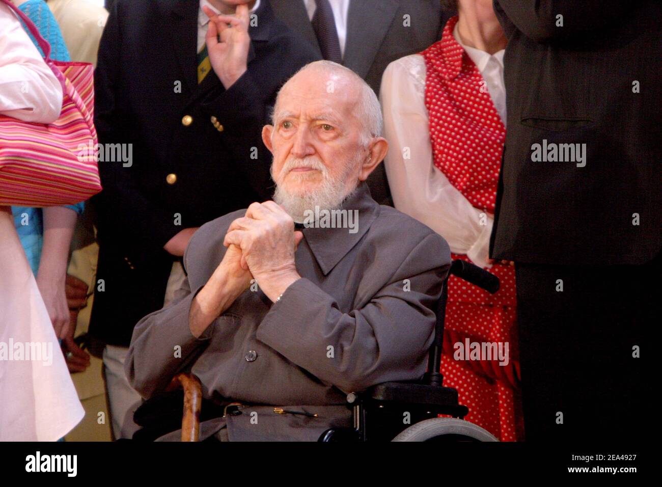 Emmaus founder Abbe Pierre receives the 'Grande Croix' of the Legion d ...