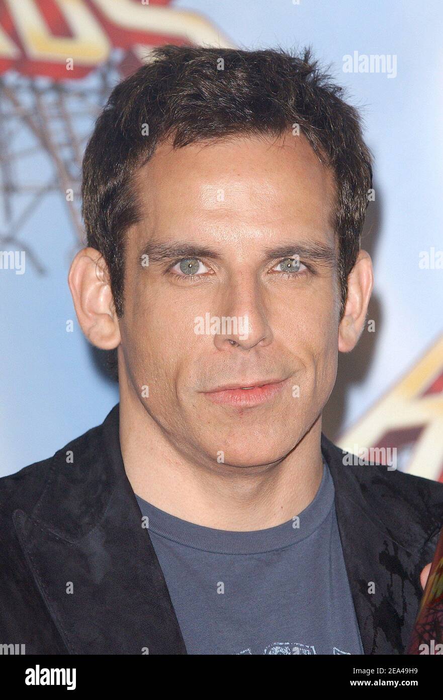 2005 mtv movie awards hi-res stock photography and images - Alamy