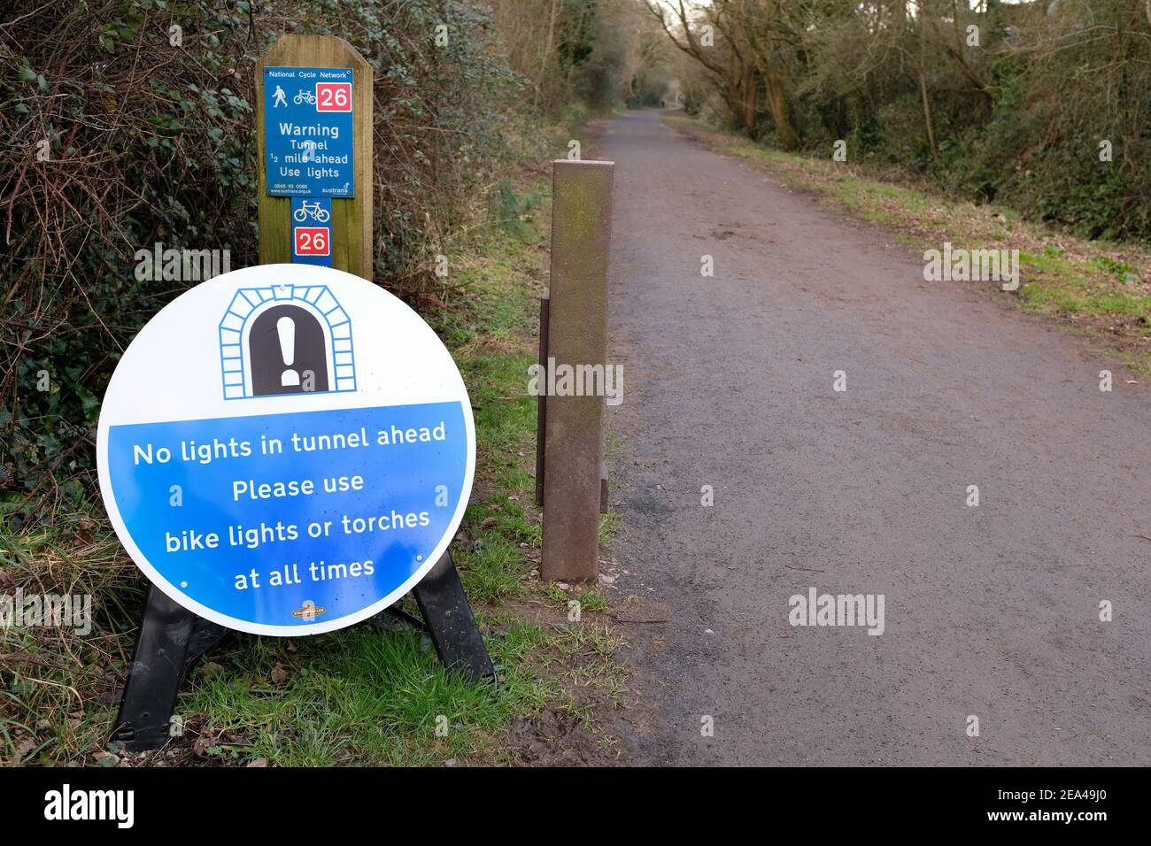 On cycle track hi-res stock photography and images - Alamy