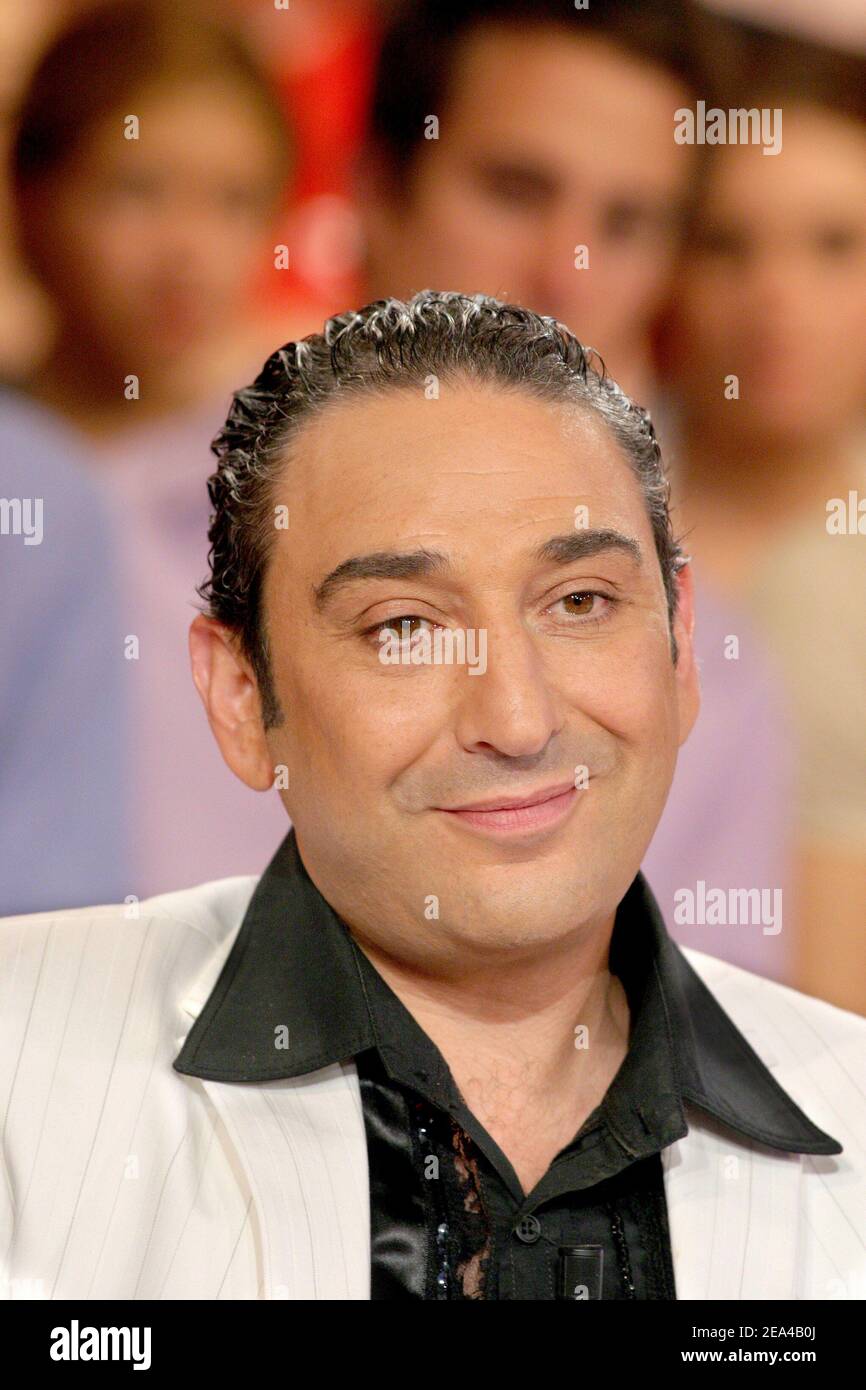 Magician Dani Lary during the taping of Michel Drucker's talk show ...