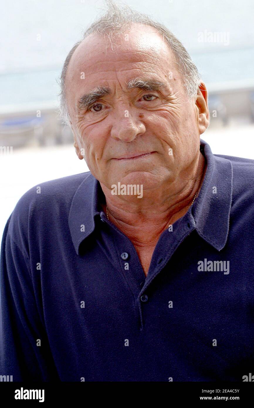 Lamour aux trousses hi-res stock photography and images - Alamy