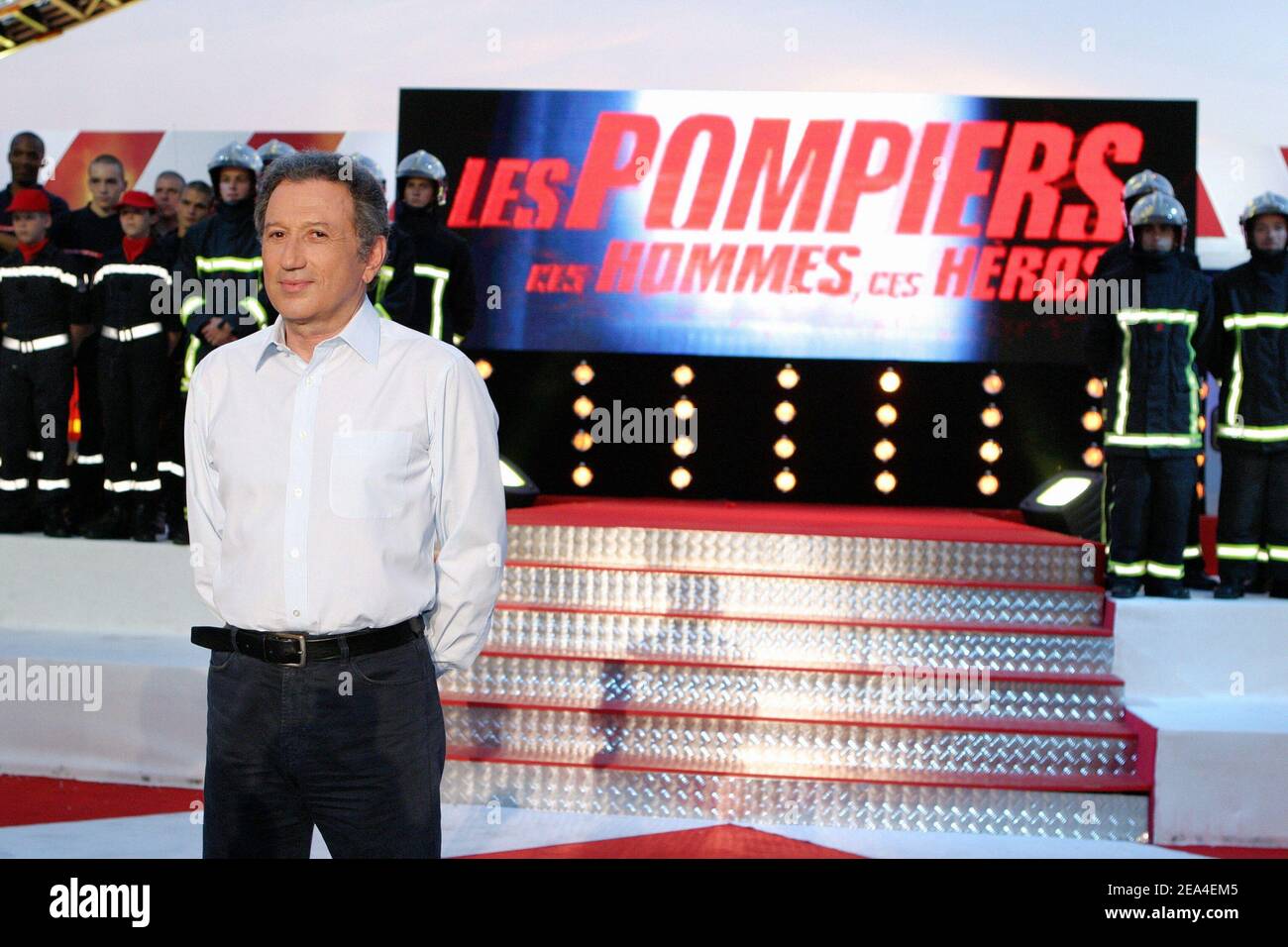French TV presenter Michel Drucker during the taping of 'Ces Hommes ...