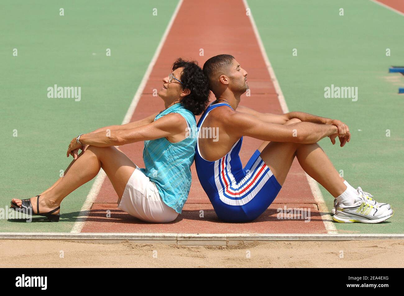 Athlete long jump coach hi-res stock photography and images - Alamy