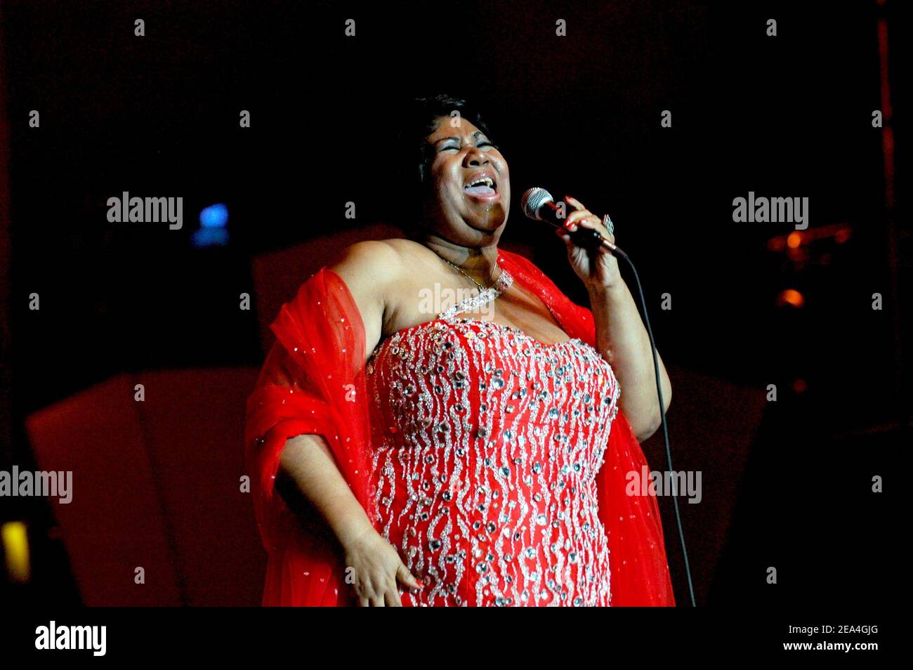 The Queen of Soul, Aretha Franklin, performing onstage at the Essence ...