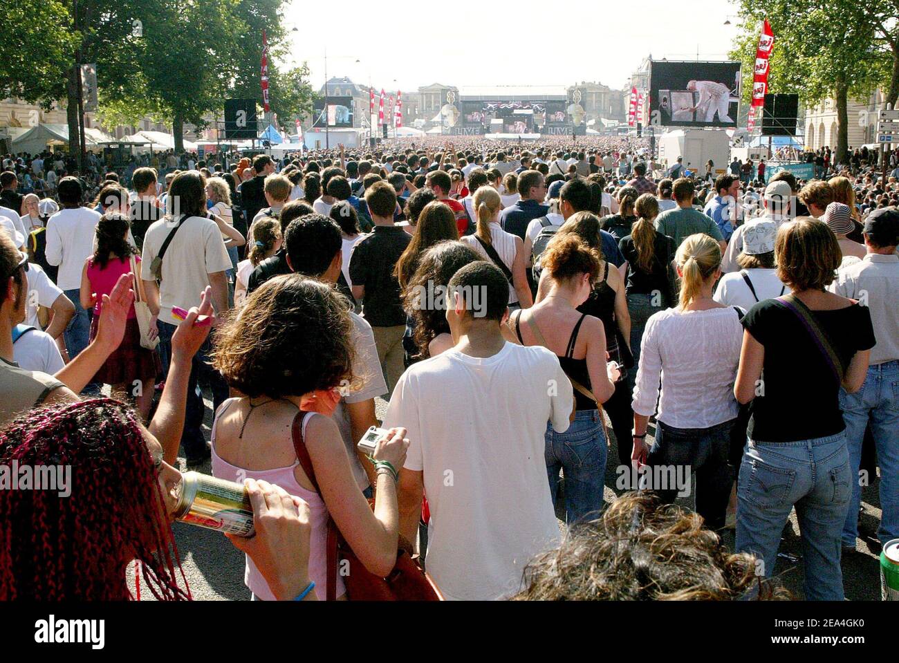 Live 8 concert hi-res stock photography and images - Alamy