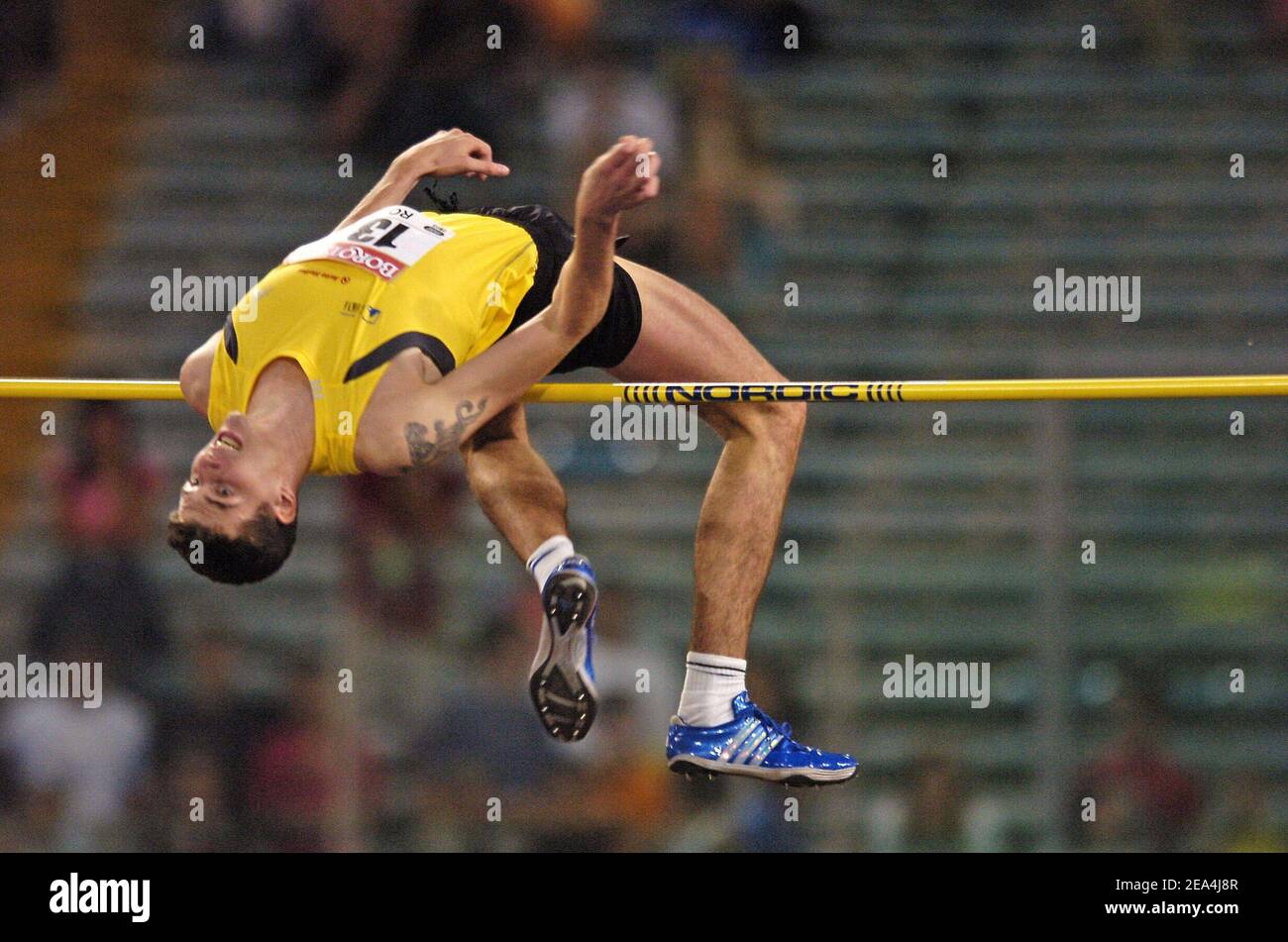 Saut en hauteur italie hi-res stock photography and images - Alamy