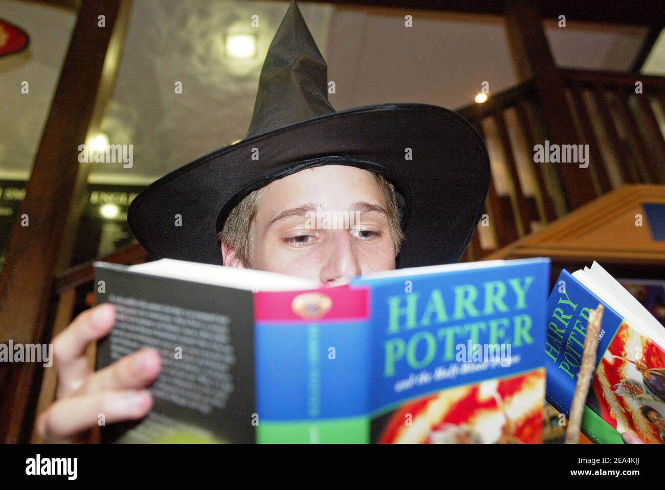 Harry potter magasin hi-res stock photography and images - Alamy