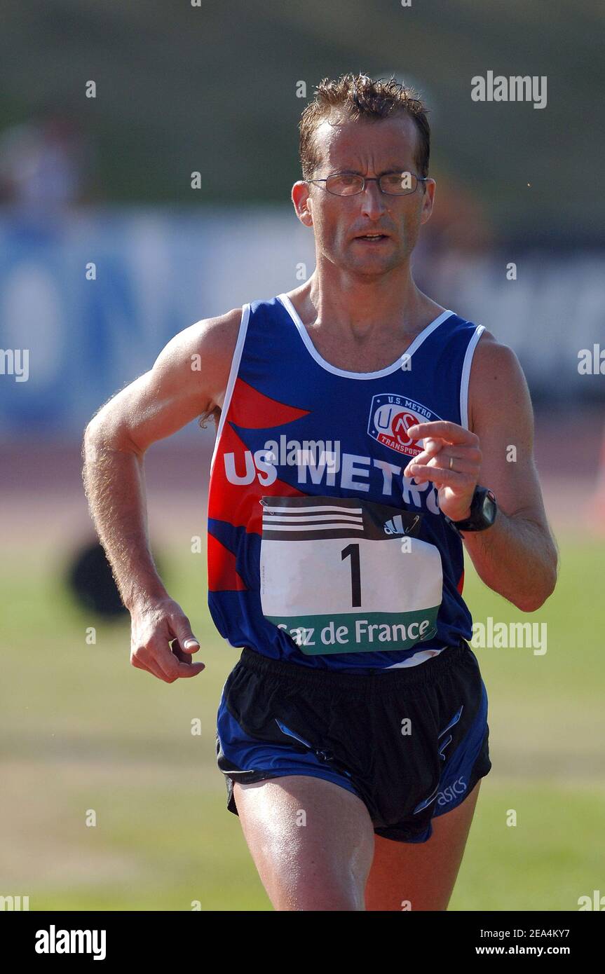 French athlete Denis Langlois performe on 20.000 m walk men finale ...