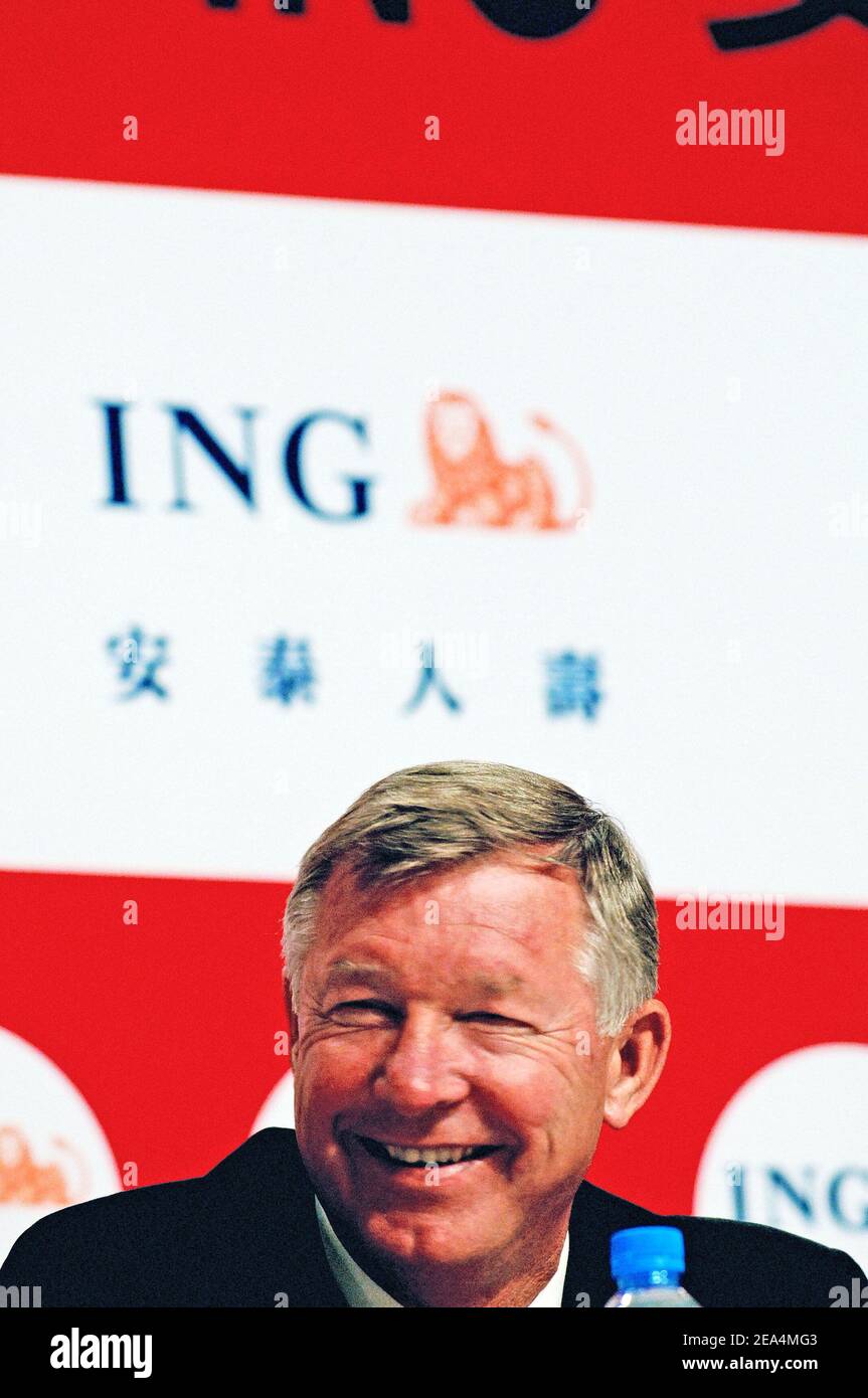 Alex fergusson hi-res stock photography and images - Alamy