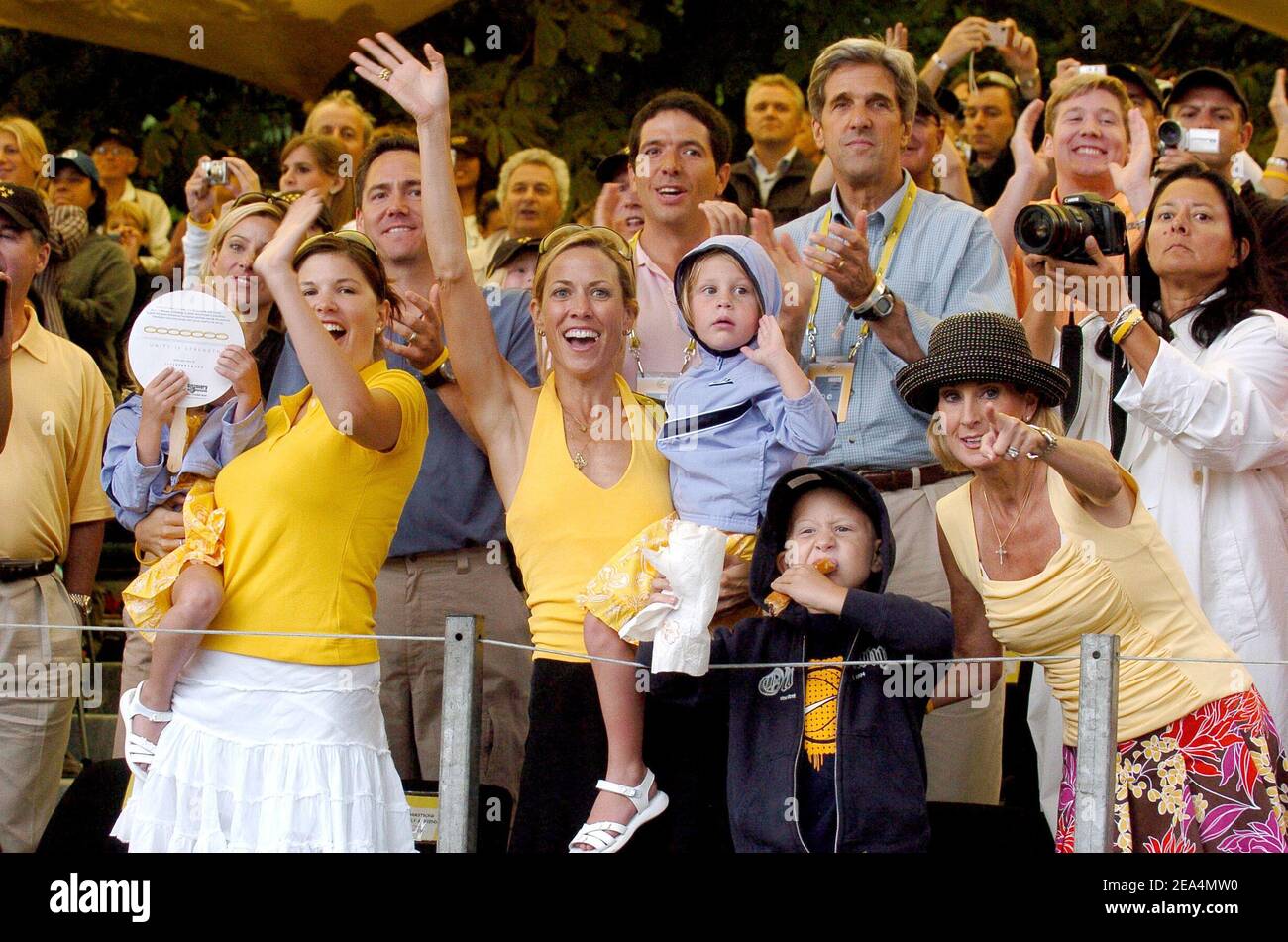 Kerry armstrong hi-res stock photography and images - Alamy