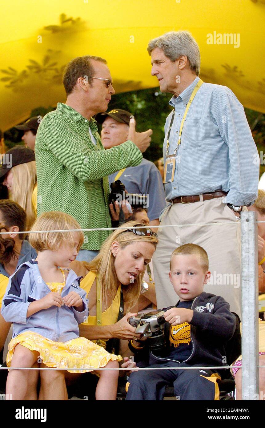 Kerry armstrong hi-res stock photography and images - Alamy